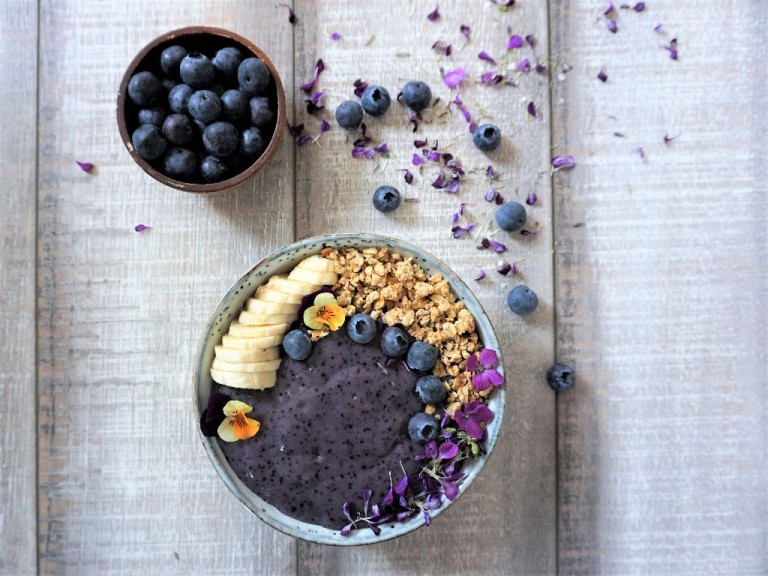 Psyllium Blueberry Pudding | lowfat | Annelina Waller