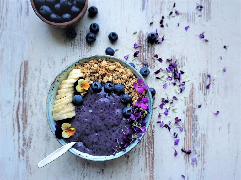 Psyllium Blueberry Pudding | lowfat | Annelina Waller