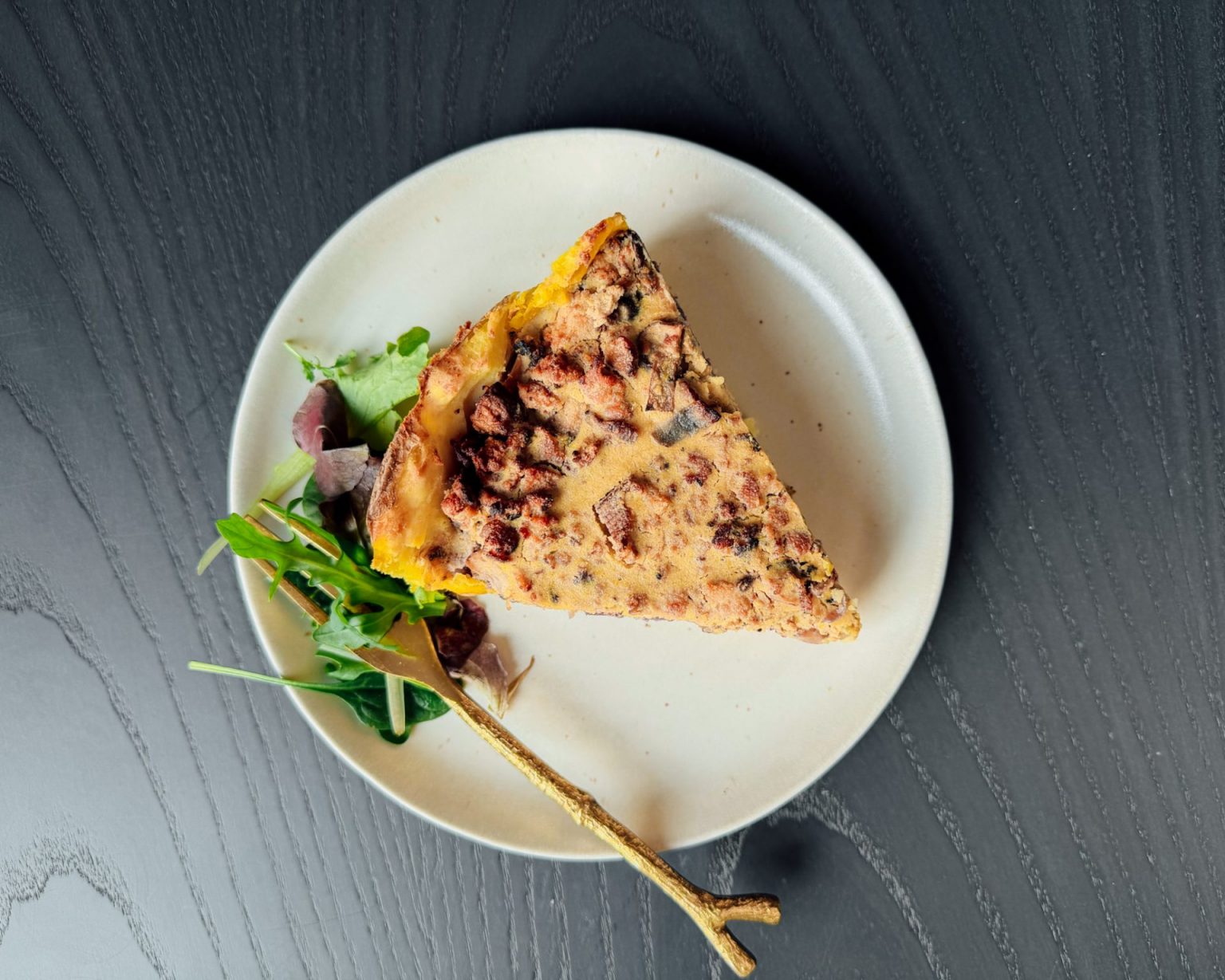 Vegan red cabbage roast quiche | Annelina Waller